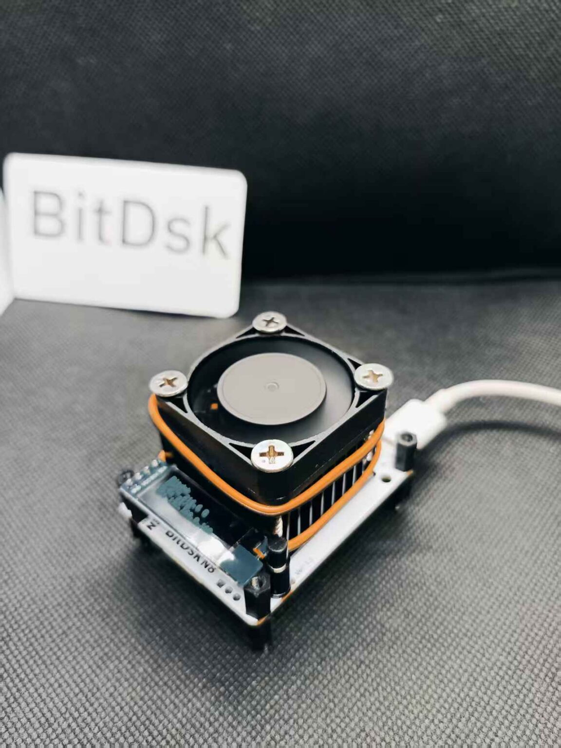 BITDSK – Simple Desktop Bitcoin ASIC